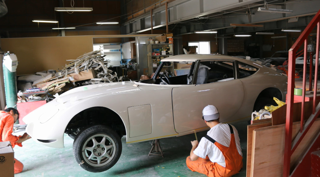 Jim Simpson's Miata-based sports cars keep the coachbuilding art alive ...